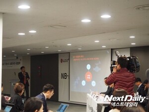 SKT IoT '로라' 겨냥, KT-LGU+ ‘NB-IoT’ 맞손